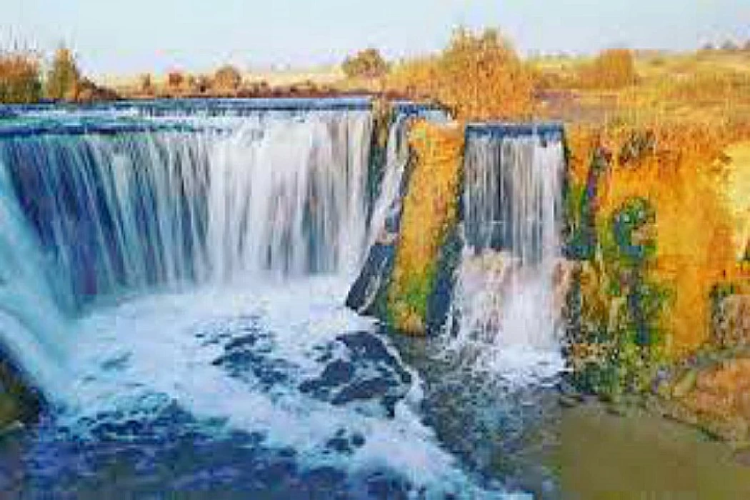 Protettorato della natura di Wadi El Rayan a Faiyum | Cascate a Wadi El ...