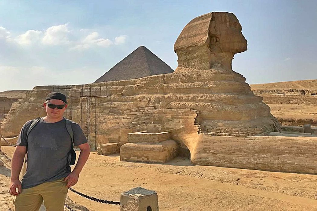 Day Tour to the Egyptian Museum and Safari tour around the Pyramids